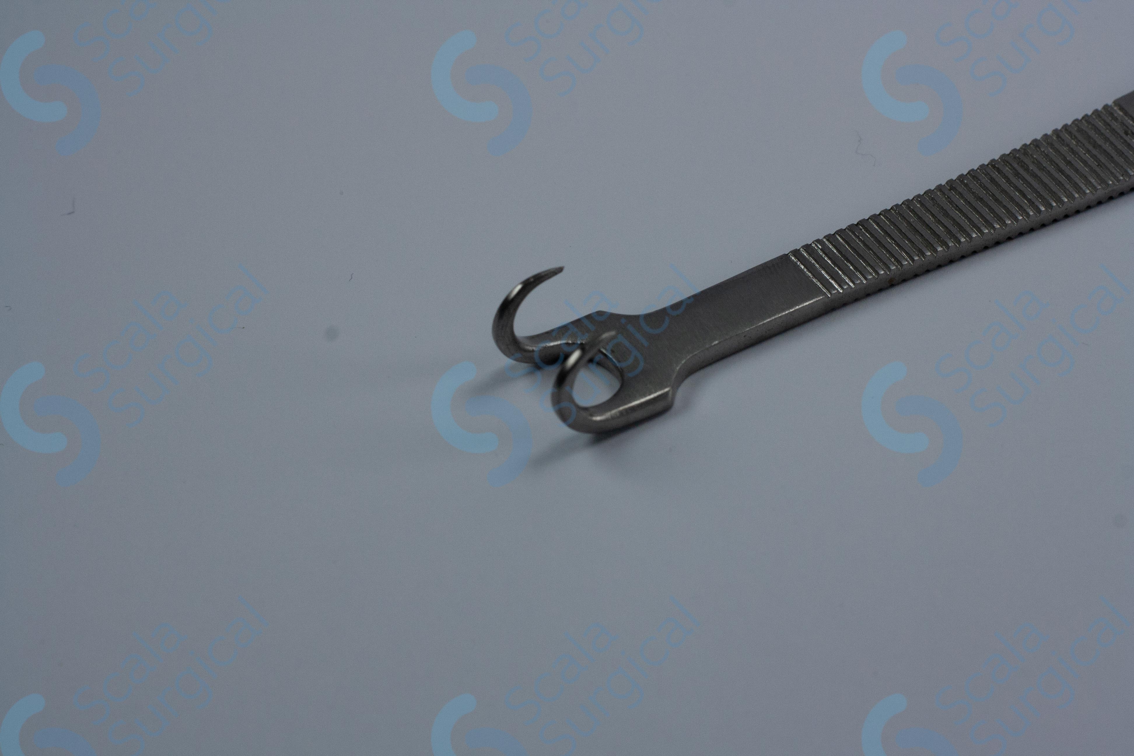 Kilner Alae Retractor 2 Prongs Sharp (Blade Width: 10mm) – Scala ...