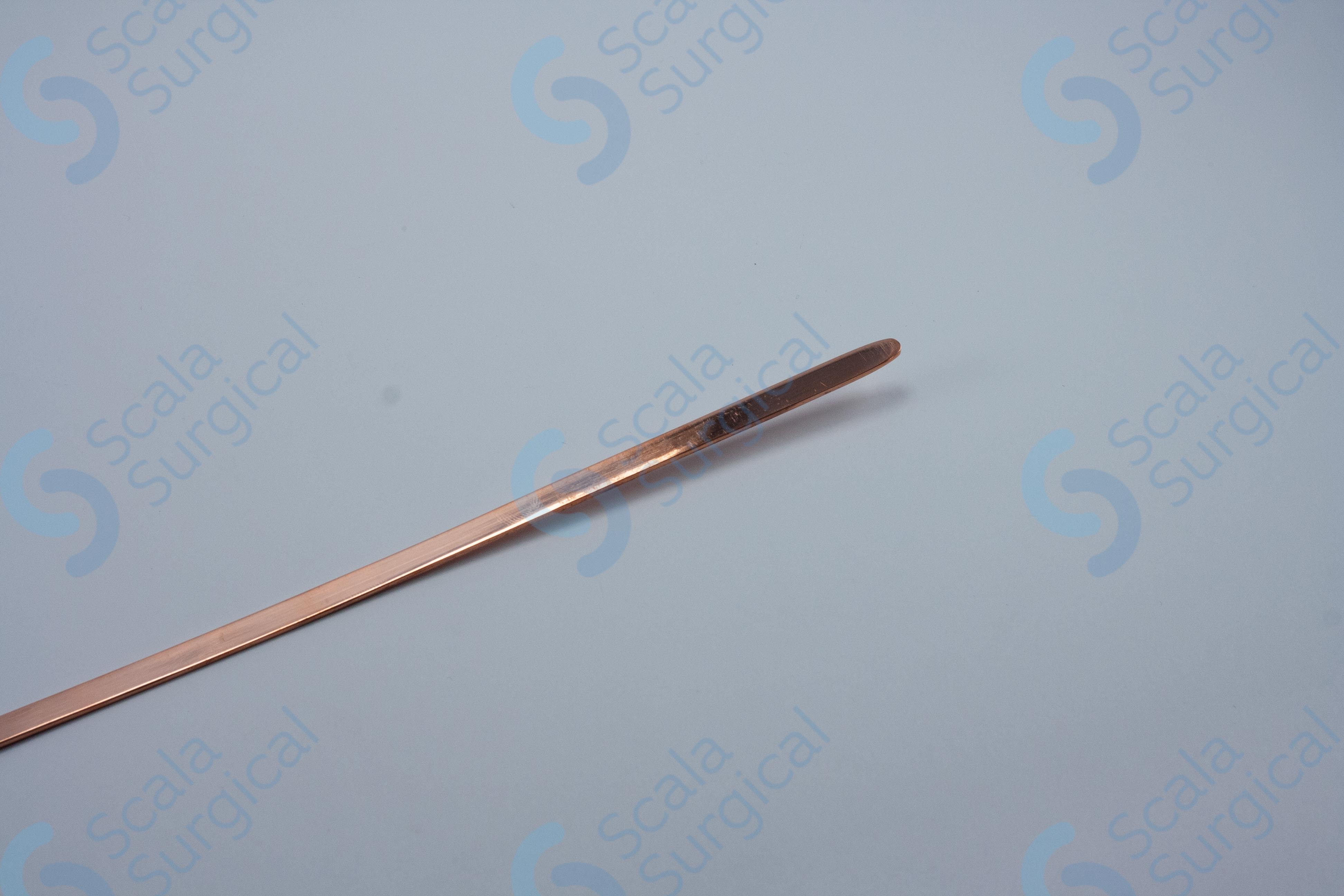 Ribbon Retractor Malleable Copper (Spatula Width: 6mm) (200mm) – Scala ...